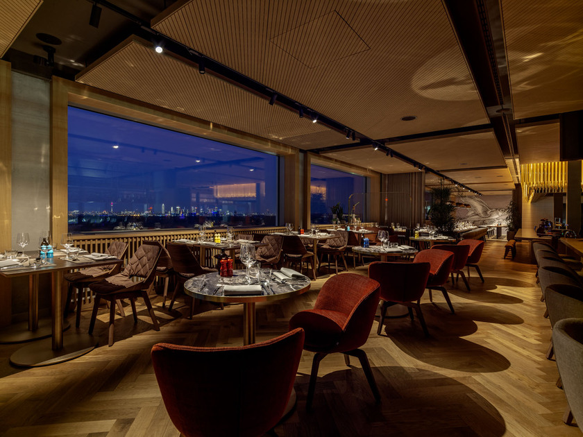 THE ROOF - Restaurant, Bar & Lounge with view